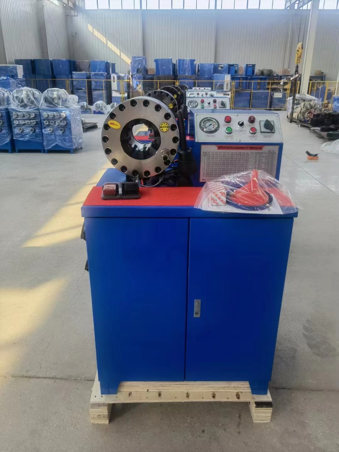 Large Range Brake Hose Crimping Machine 6-51mm Hydraulic Pipe Crimping ...