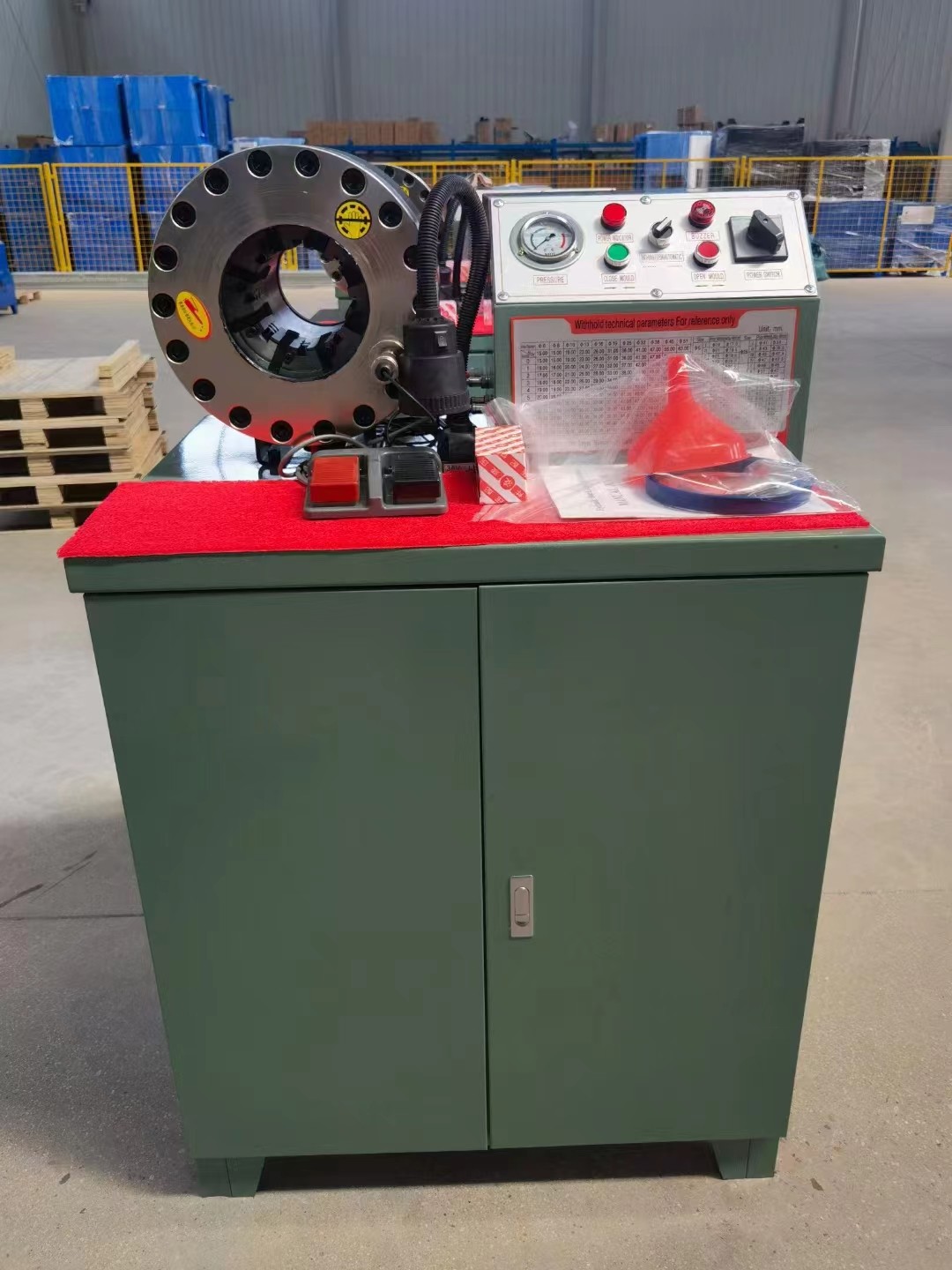 600T Custom Colour Hydraulic Hose Crimping Machine 1/4 To 2 Inch With ...